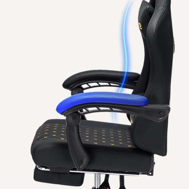 Gaming Chair with Footrest