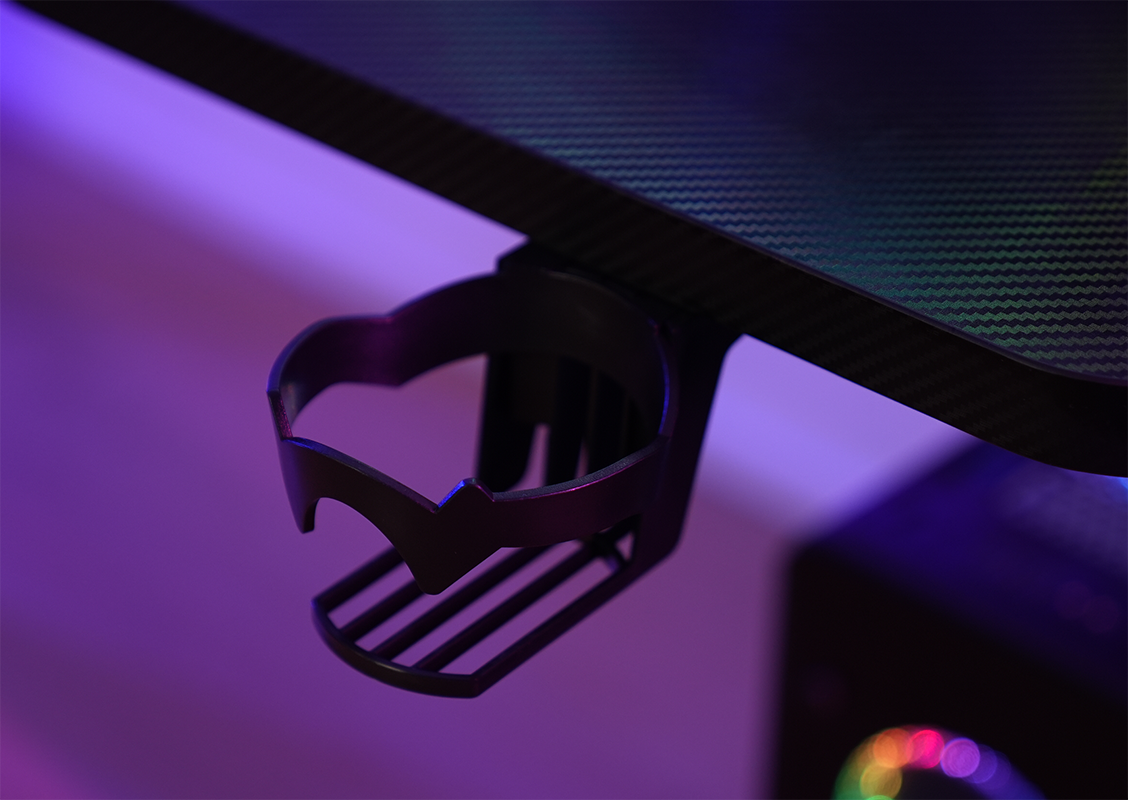 The FlexiSpot Gaming Desk: Combining Top-Notch Functionality With ...